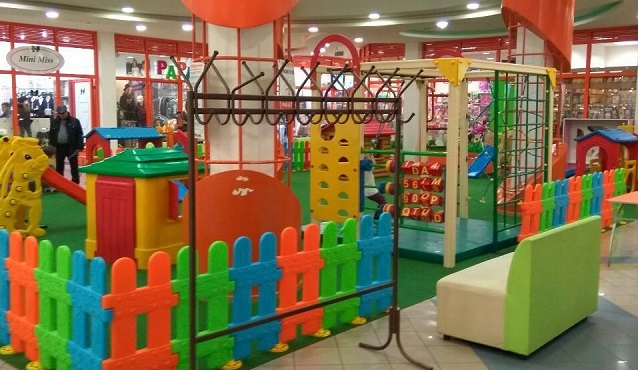 Teren de joaca pentru copii | Grand Hall Teren de joaca pentru copii | Grand Hall